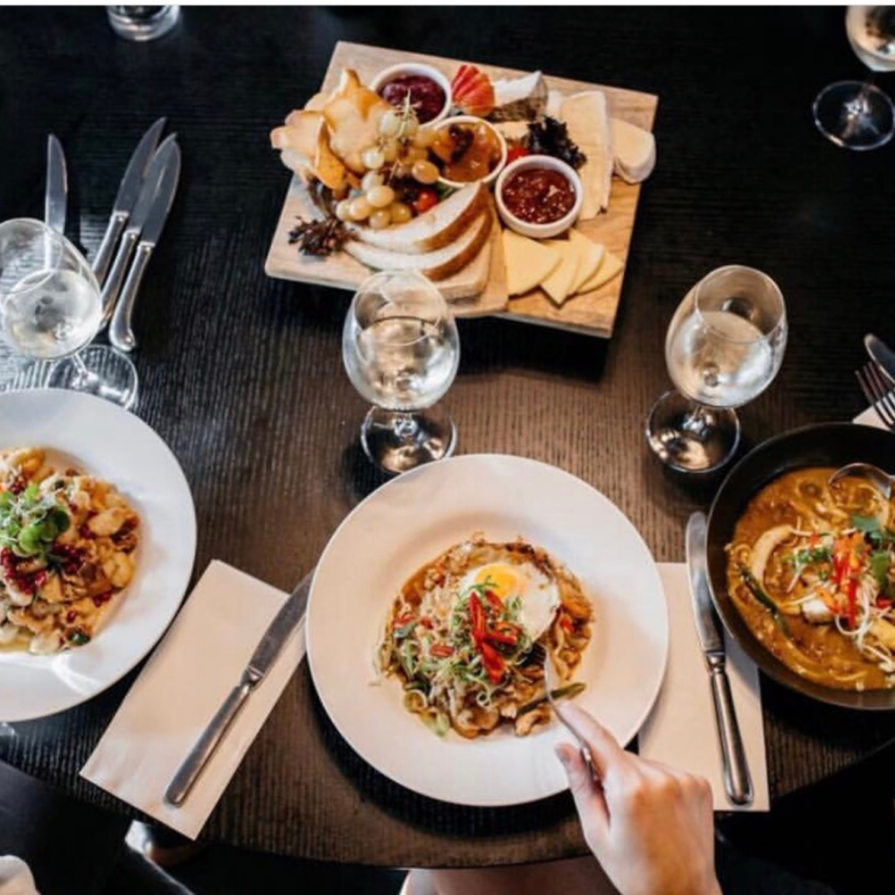 Geelong Function Venue & Bar - Belmont Hotel