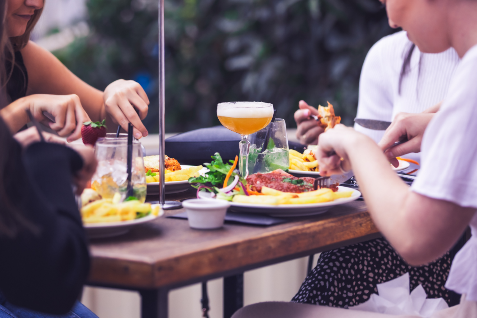 Geelong Restaurant & Bar Menus - Belmont Hotel